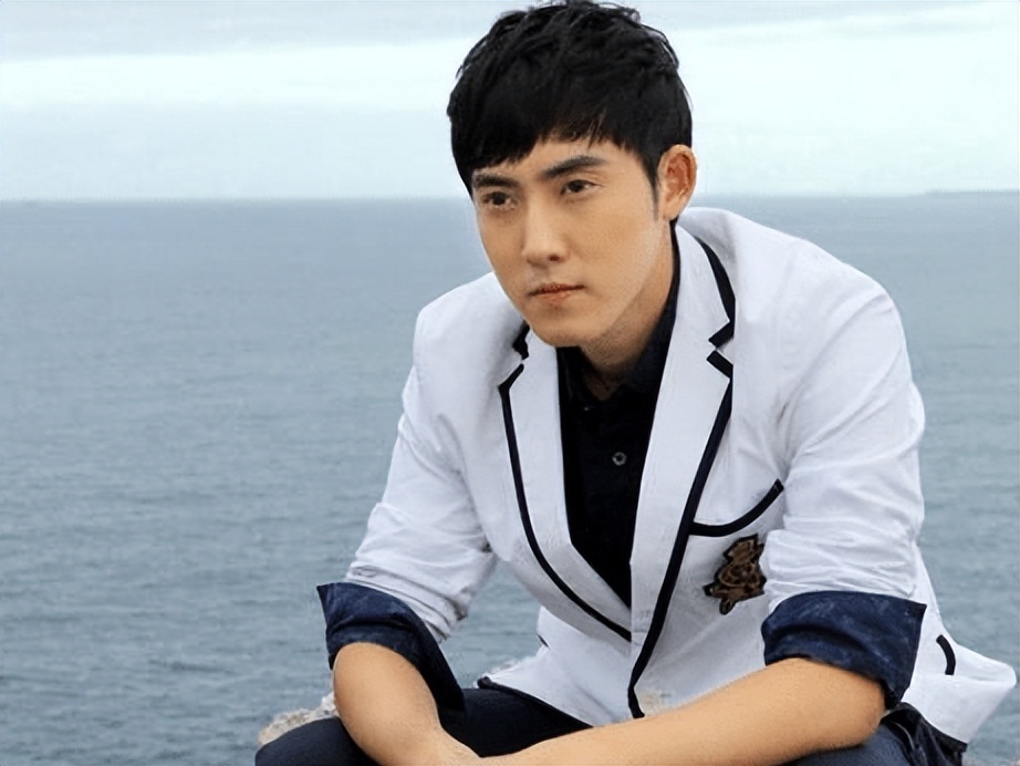 The fifth elder brother Zhang Rui is addicted to selling miserably? He ...