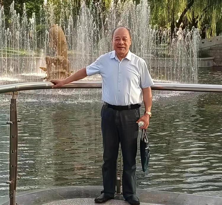 He Shirong, a famous Chinese scholar - iMedia