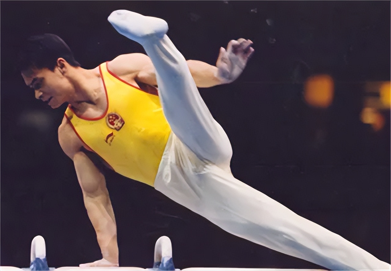 Why is Li Xiaoshuang infertile?Marrying a beautiful singer, married for 19 years without a child ...