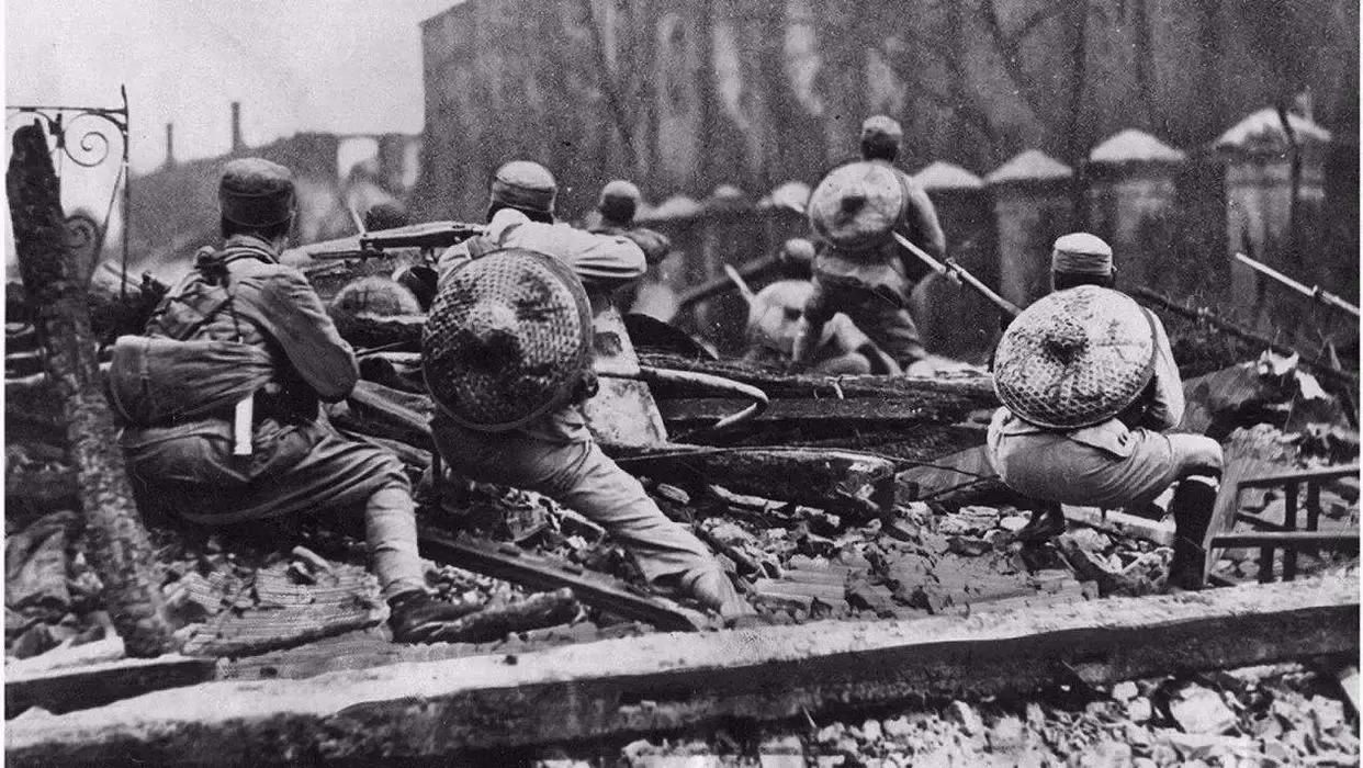 Unraveling the Mystery of the Battle of Wuhan—Why Can't 50 Armies ...