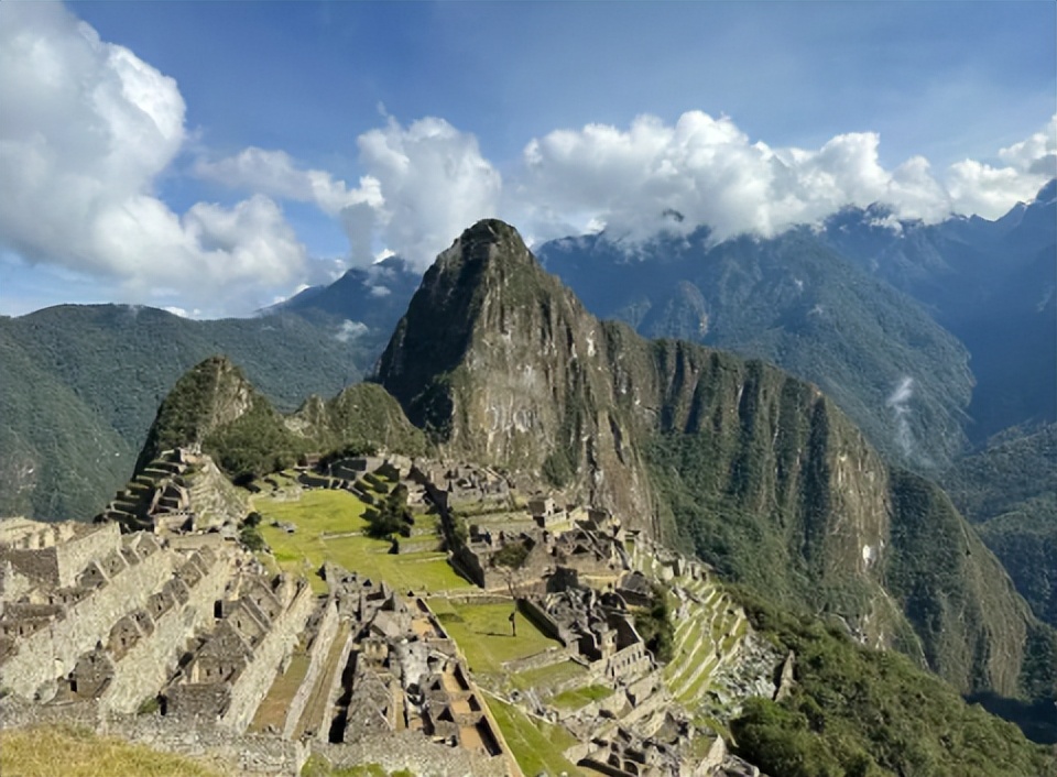 The Splendid City of the Inca Civilization - iNEWS