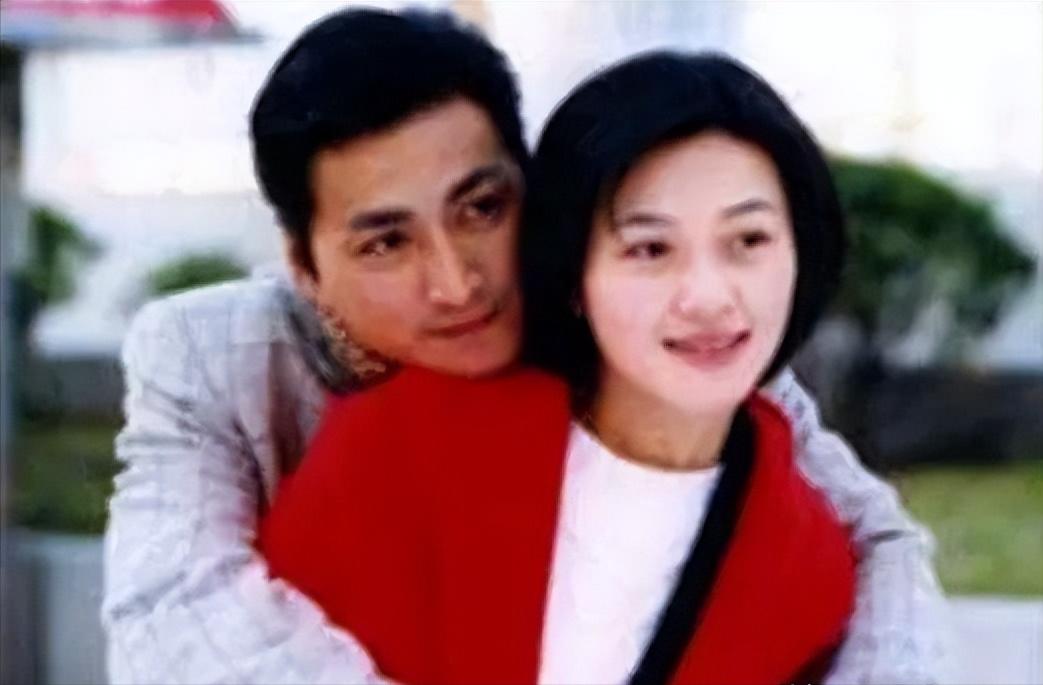 "Girl in the Hong Kong Circle" Li Wanhua: Breaking Love with Wu Zhenyu, He Jiajin, and Tian ...