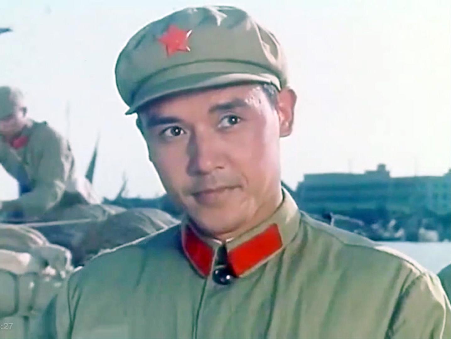 Old photos: 31 80s star military uniform photos Gong Xue Ge You Liu ...