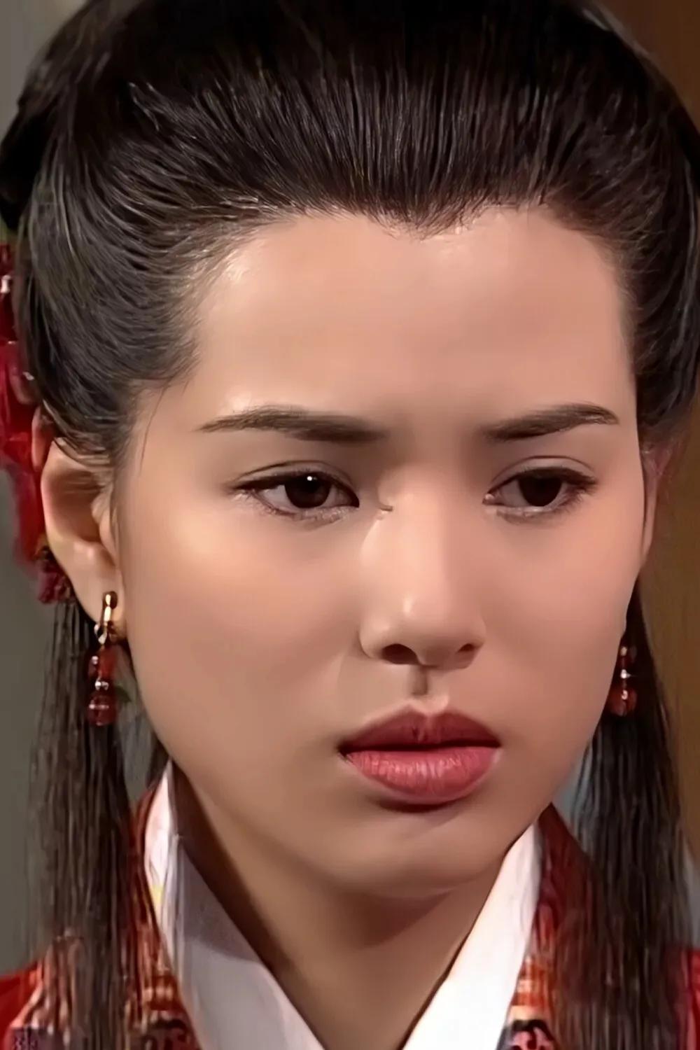 The most classic "Little Dragon Girl" Li Ruotong - iNEWS