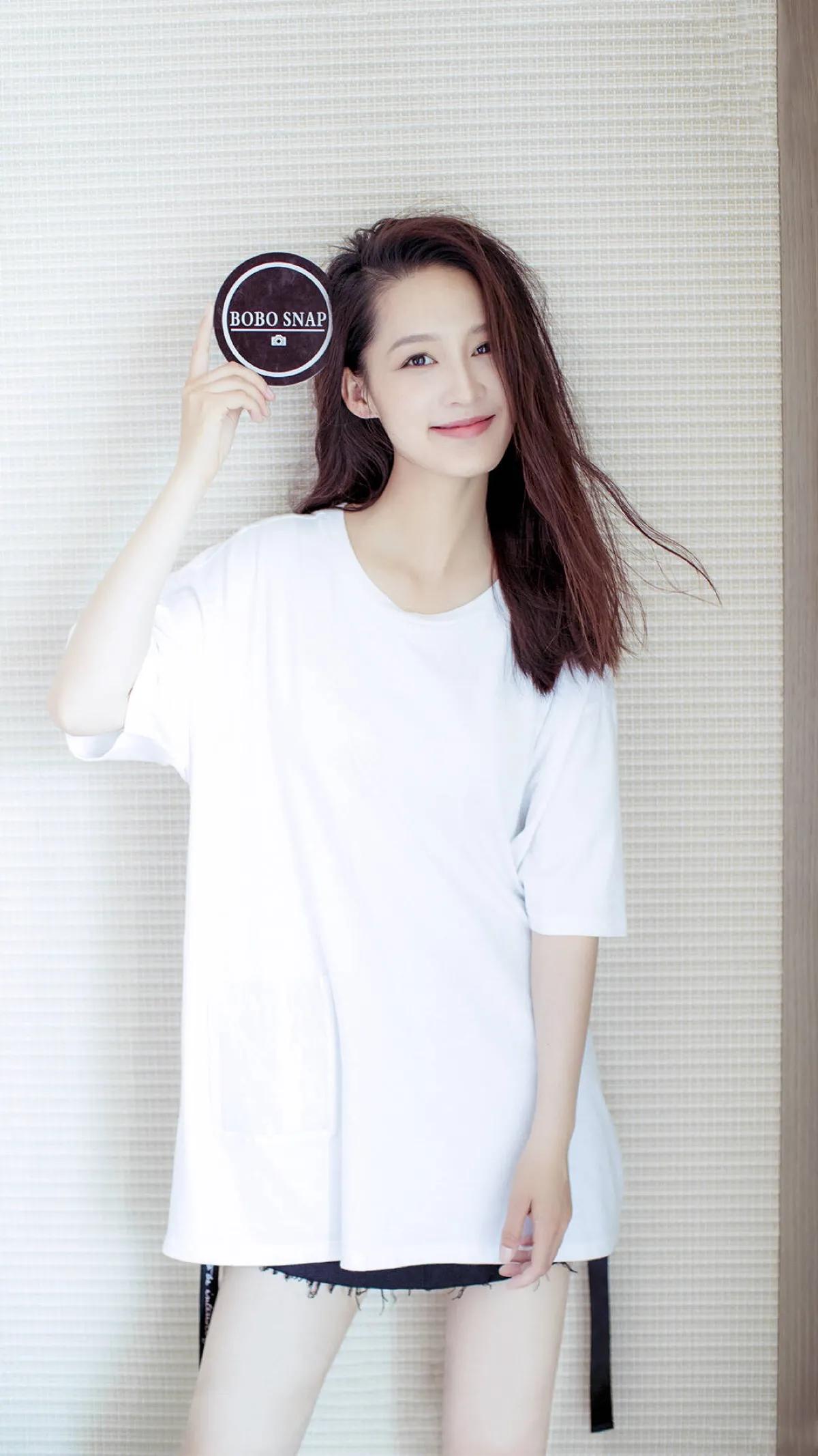 Beautiful Qin Qinzi Li Qin: underwear endorsement pictures, beautiful ...