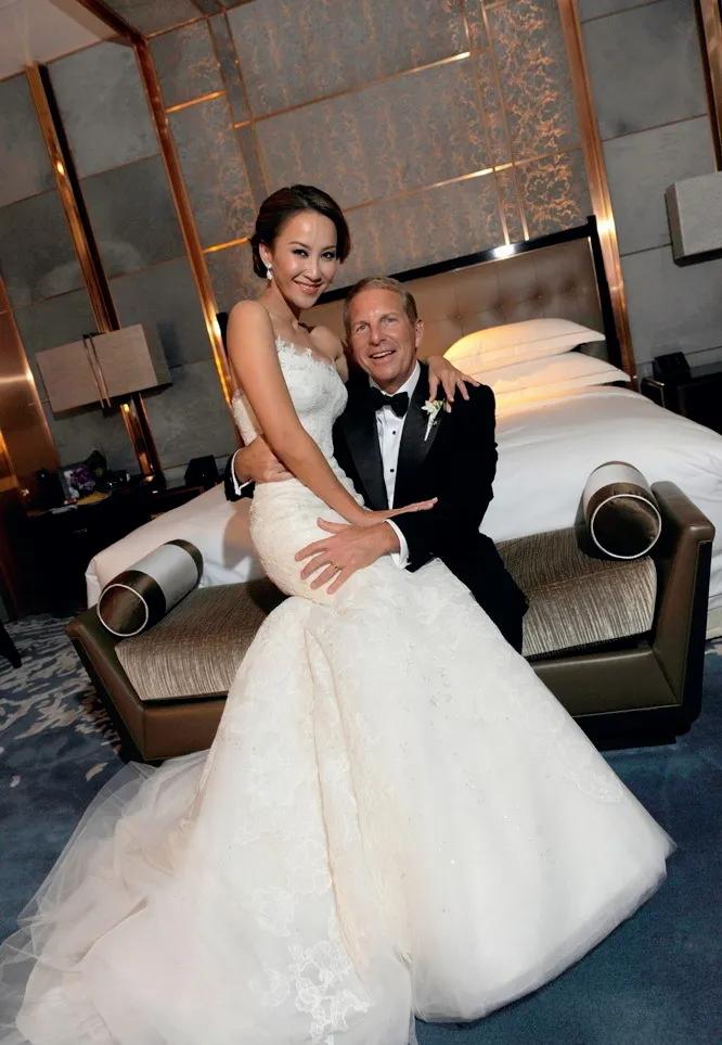 Why does Coco Lee Coco marry a wealthy husband who is 16 years older ...