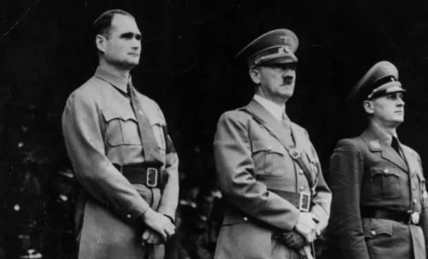 How a generation of hero Hitler became the head of state from a tramp ...
