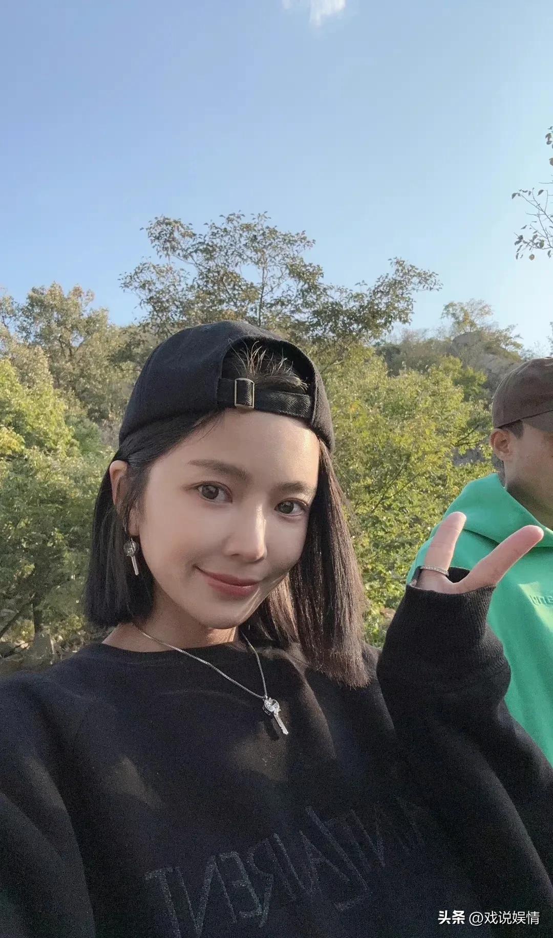 Wang Can and Madina couple on vacation together, and Madina and Jiang ...