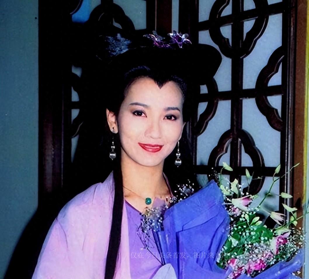 Why did you have to find a woman to play Xu Xian back then? After 12 ...