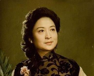 Sad! Famous female singer died in Huashan Hospital after failed rescue ...