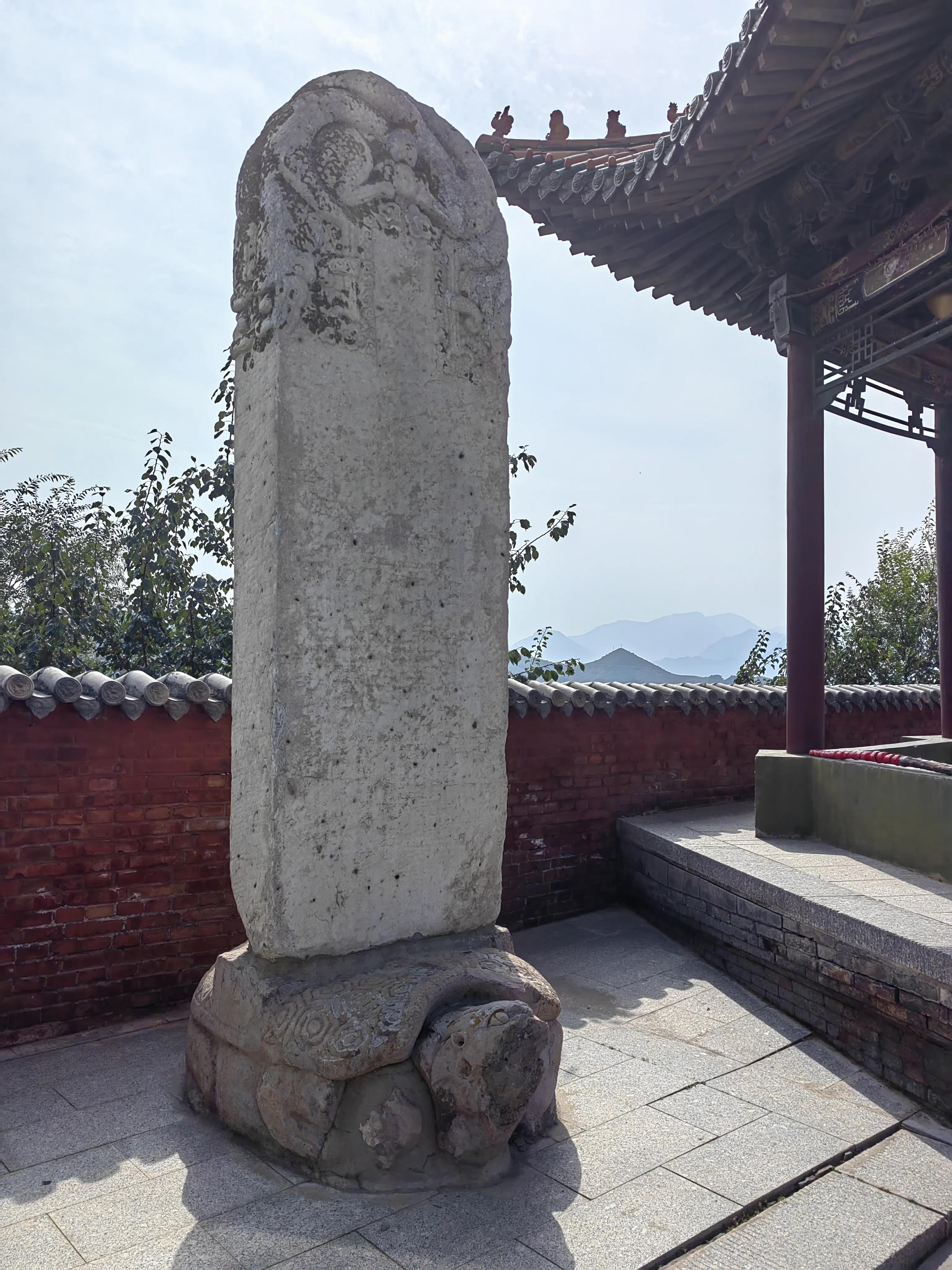 Gentle Taoist, Hengshan Mountain in Beiyue - iNEWS