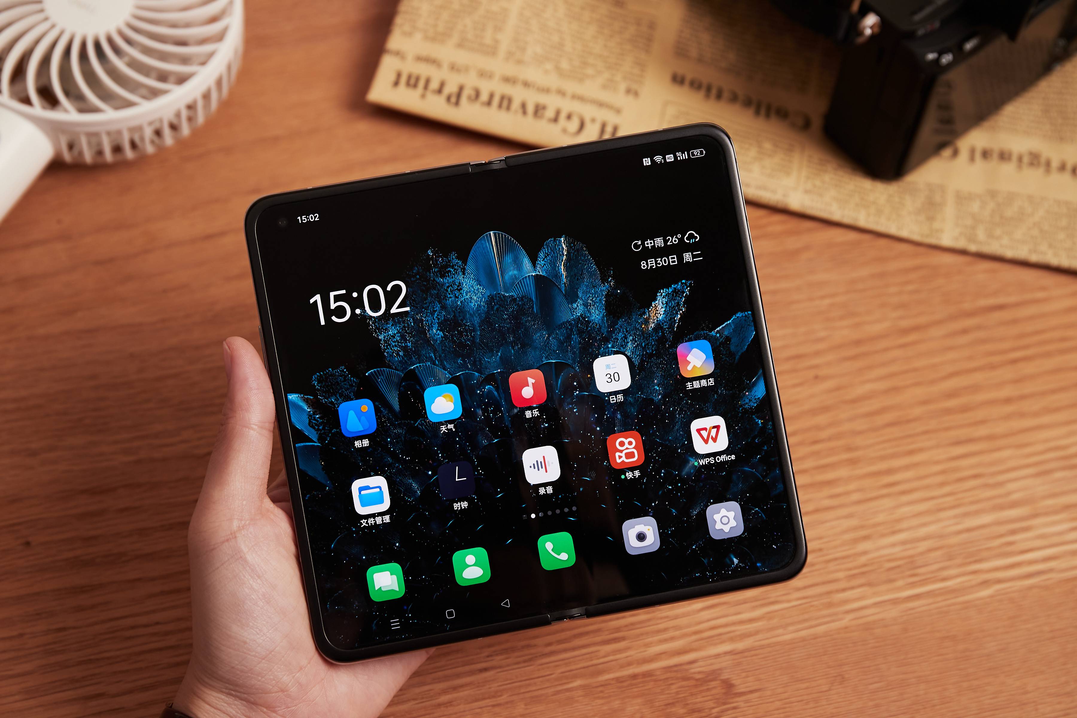 Folding screen mobile phone purchase guide: hinges and screens are very ...