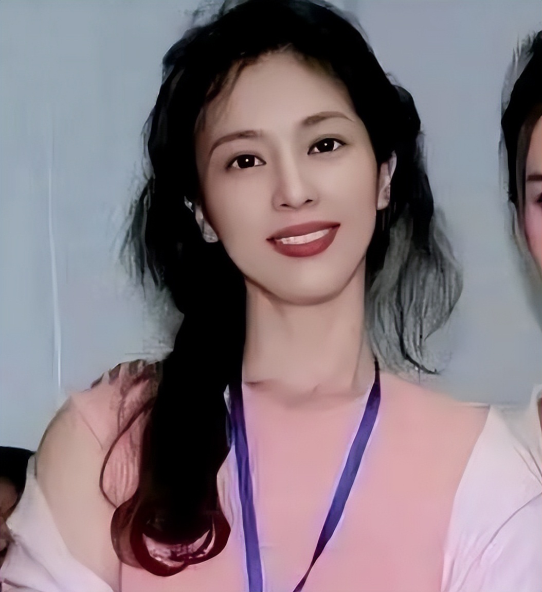 Prettier than Liu Yifei, she has been single after two marriages, how ...