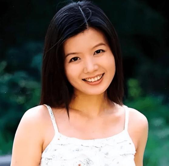 After 8 years of divorce, look at the current situation of Cheng Su and ...