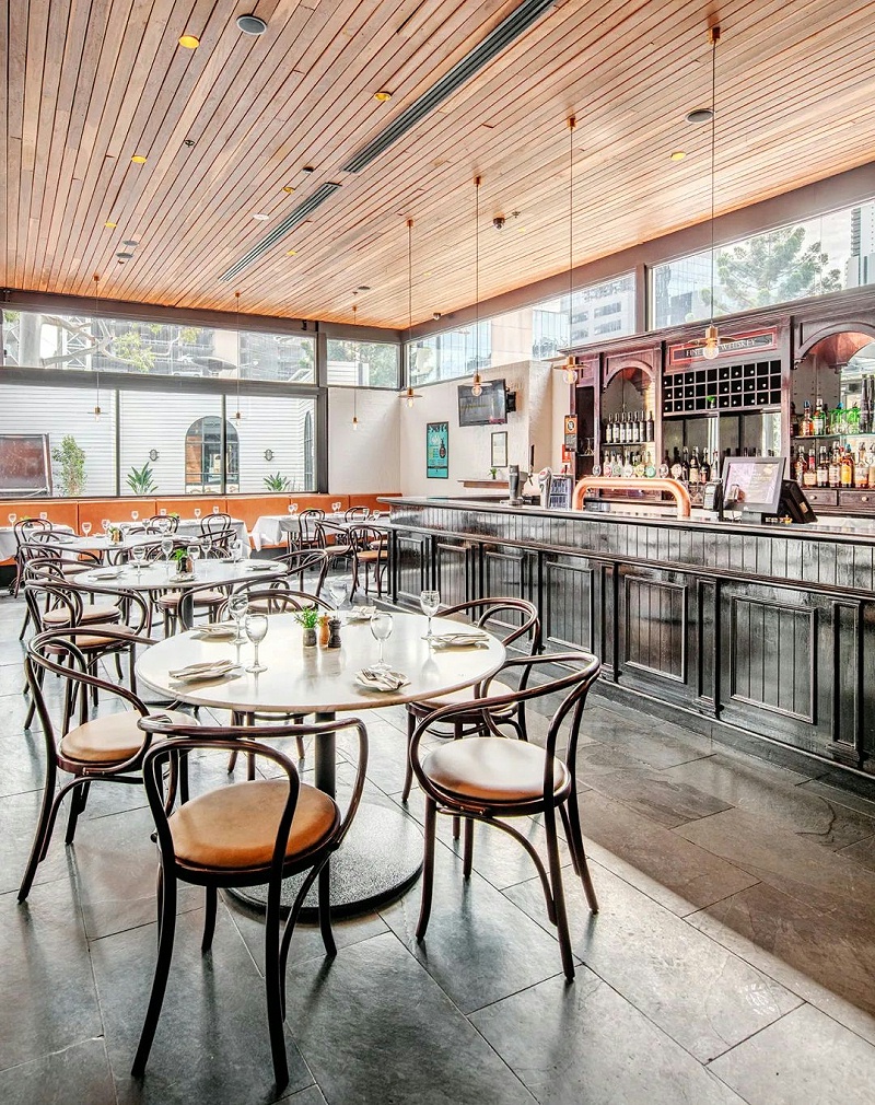 Bose Professional Restaurant Case Study - iMedia