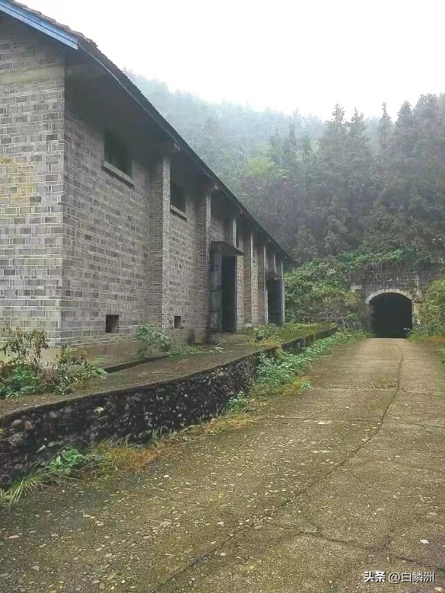Peng Hui/Visiting the mysterious "6903" - iMedia