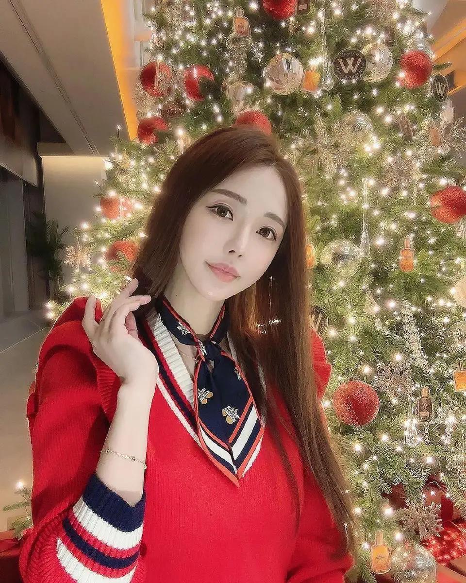 Xu Zhener and Park Shixian's Mashup Show - iMedia