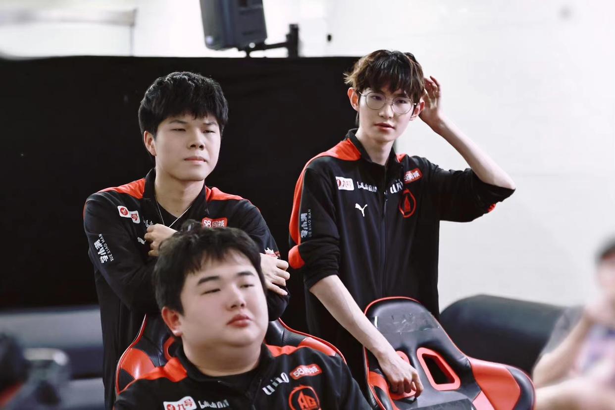 AG1-3TTG，位列A組第4！季後賽程出爐：將對抗eStar，奪冠需1穿6 - 頭條匯