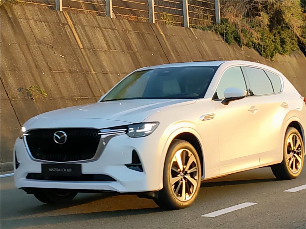 Inline six cylinder + rear drive!SUV version of Mazda 6 is here ...
