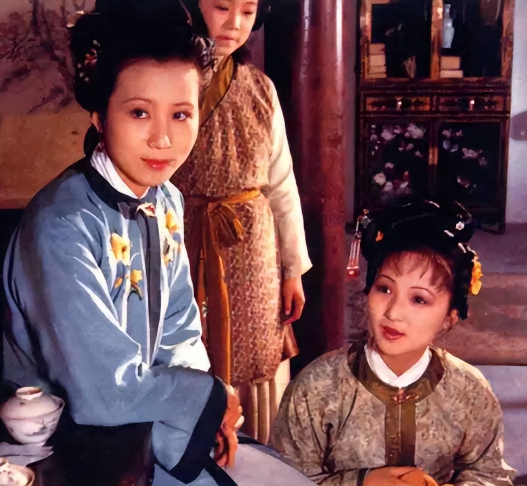 Li Wan's cheerfulness, freedom and enthusiasm in the Red Chamber ...