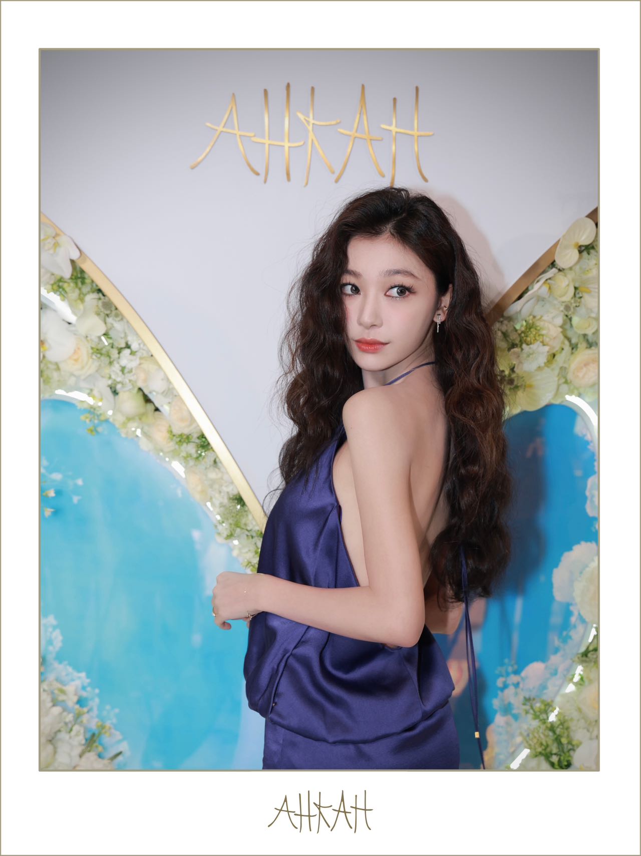 As a close friend of the brand, Yi Mengling attended the event to show ...