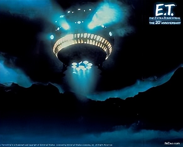 Elliott's outstanding performance in "ET Alien" made the world look at ...