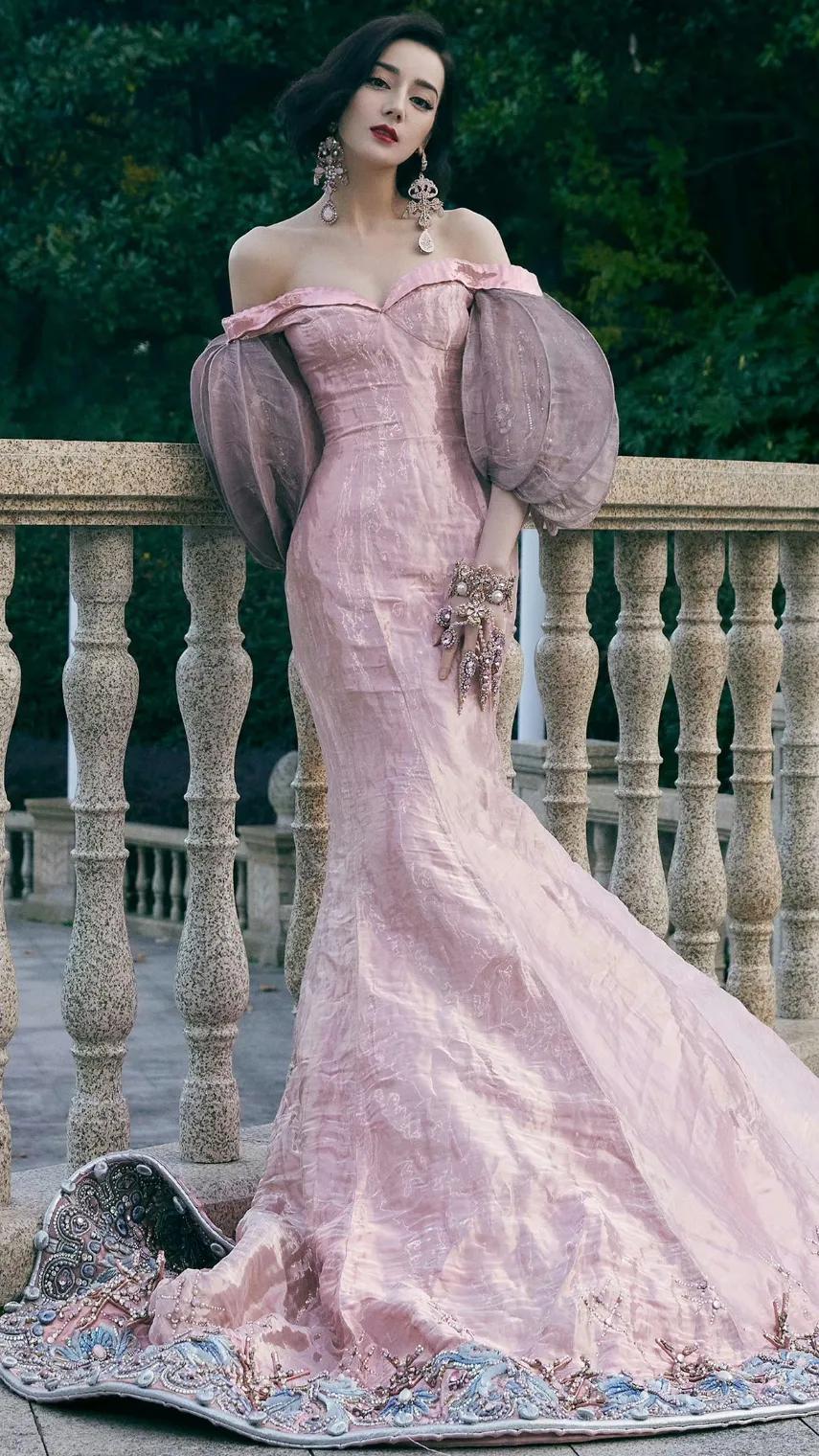 Di Lieba Pink Pearl Lantern Sleeve Trailing Long Dress Modeling Photo ...