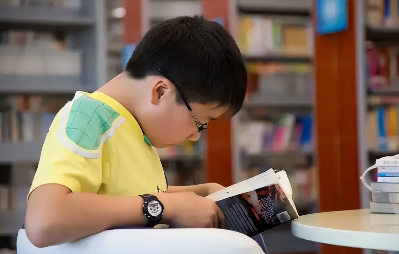 What are the benefits of reading picture books for children?After ...