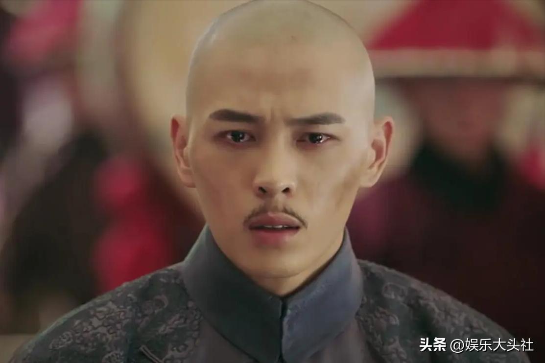 Wu Jinyan and Hong Yao were revealed to be living together. The two ...