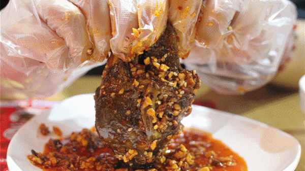 In Chengdu, eat __________ if you don't eat hot pot - iNEWS