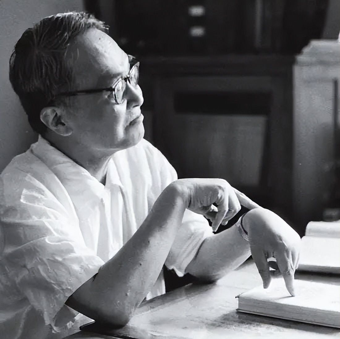 His letter of "humble" to Yu Xiuhua: First slap you more than a dozen ...