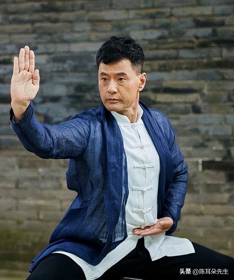 Yu Rongguang: Wearing sunglasses, I fought 6 strokes with Jet Li, his kung fu is better than ...