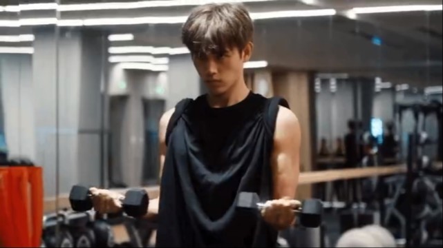 Chen Feiyu fitness vlog exposed, full of self-discipline and handsome ...