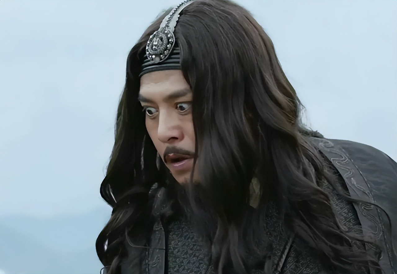 In The Legend of the Condor Heroes, why is Ouyang Feng afraid of Zhou ...