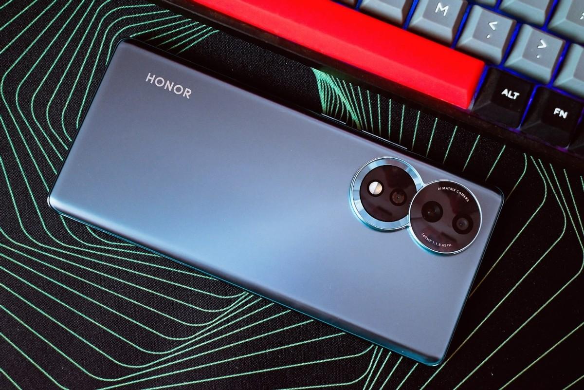 At present, these 4 "high-value" mobile phones are "famous for taking ...