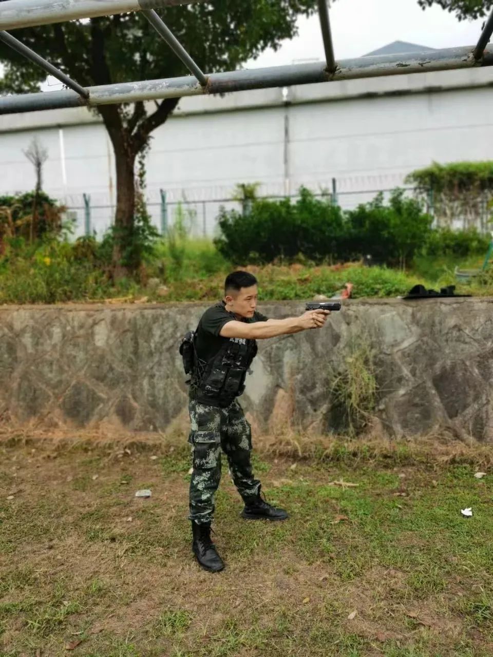 From armed police to coach, change roles and continue to serve the ...