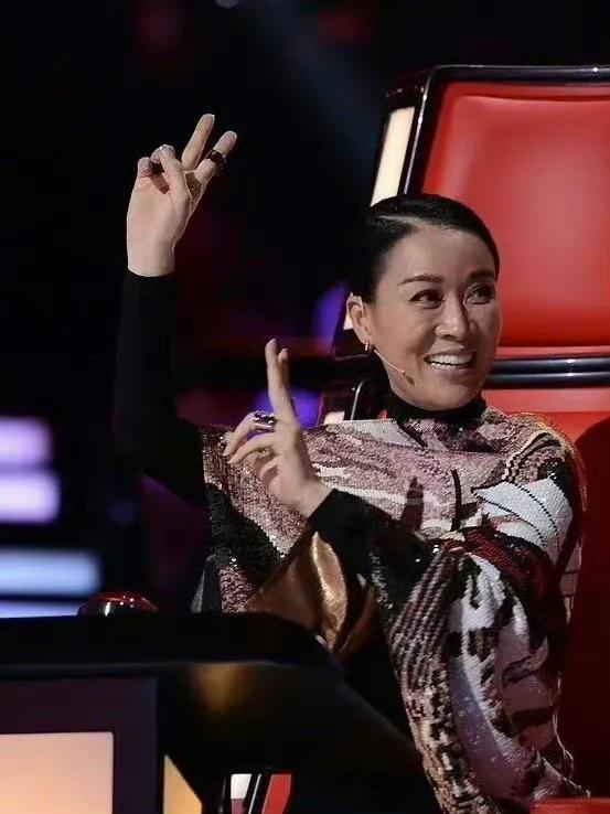 Na Ying complained about "The Voice of China" in the early days - iMedia