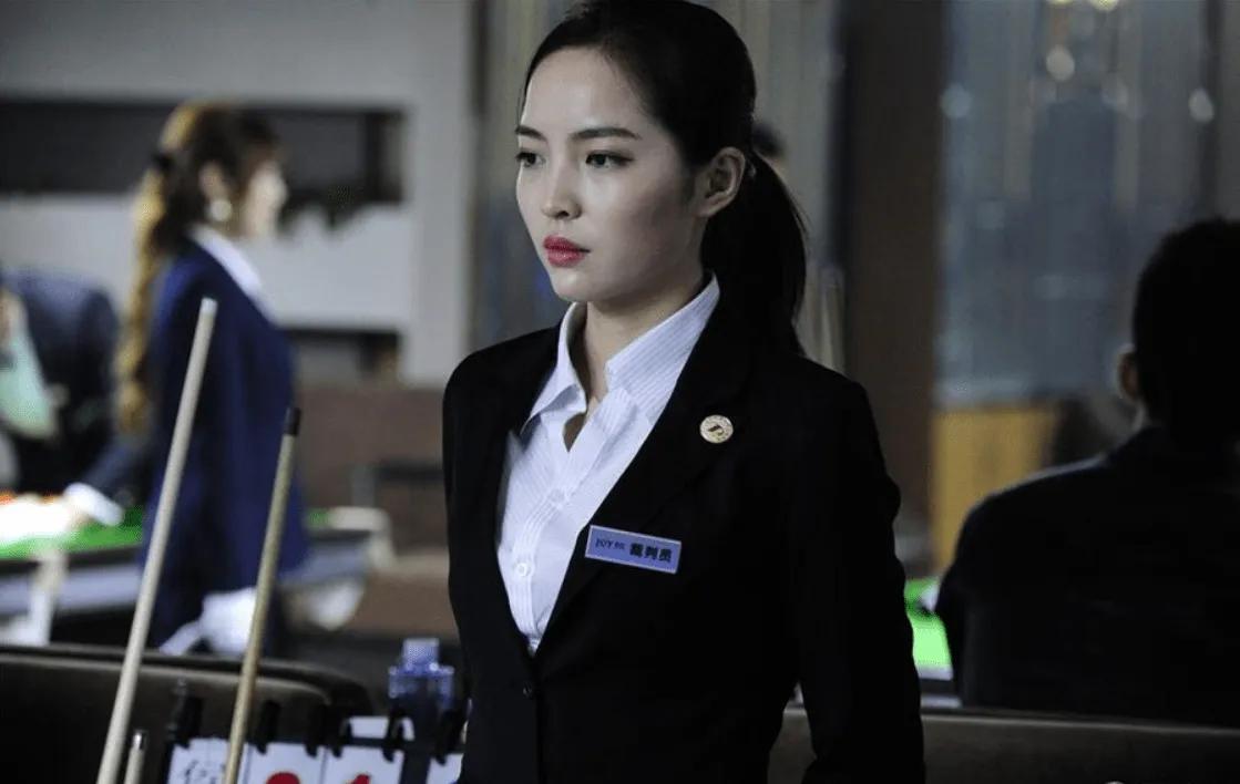 Wang Zhongyao: The most beautiful female billiard referee, she looks ...