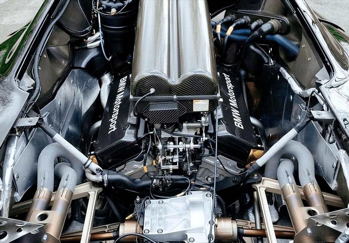 The thrust-to-weight ratio of the US F119 engine is only 9, but its ...