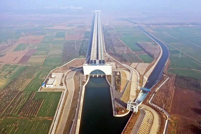 Is it feasible to hide water into Xinjiang?The investment will reach ...
