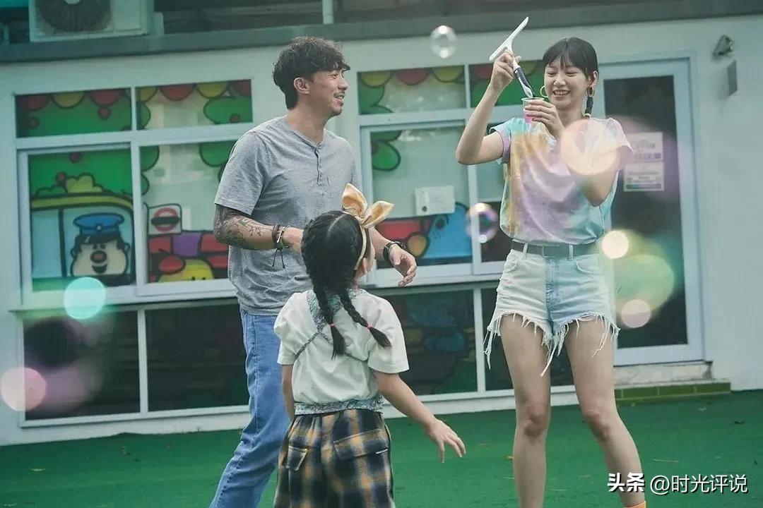 Dust on the Narrow Road: A Hong Kong Dark Horse Movie That Makes Your Eyes Fill with Tears - iMedia