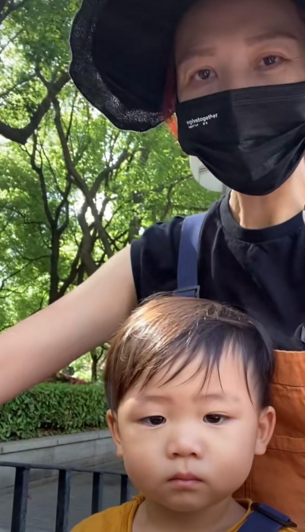 Ada Choi was photographed without makeup on a trip, and she was less ...