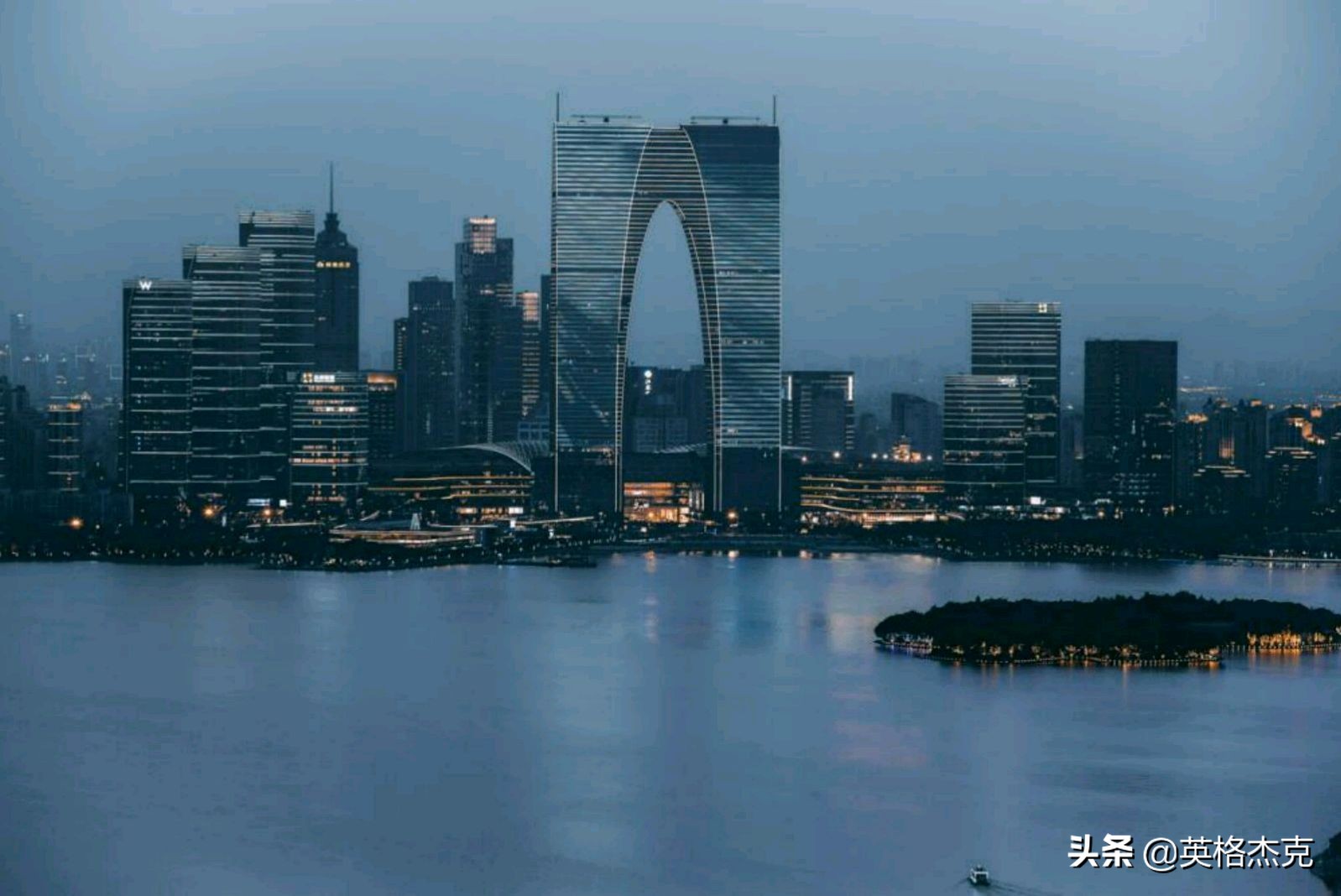 The "Pants Building" in Suzhou has a very special shape. German ...