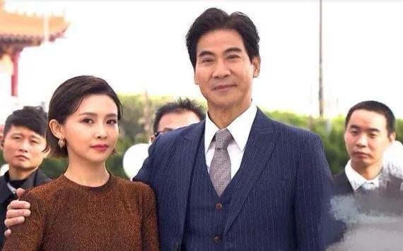 Wu Wanjun grabbed Chen Guanlin and beat Li Yan with a slap - iNEWS