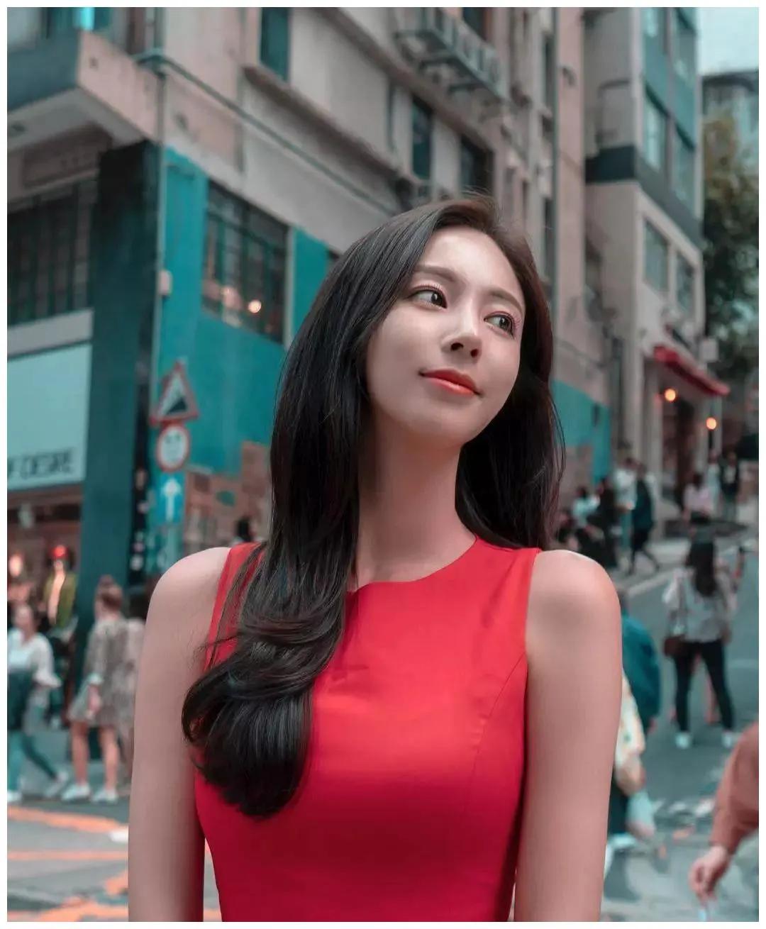 Being hammered crazily by "Female Boxing", Li Chencheng became the real version of Dou E ...