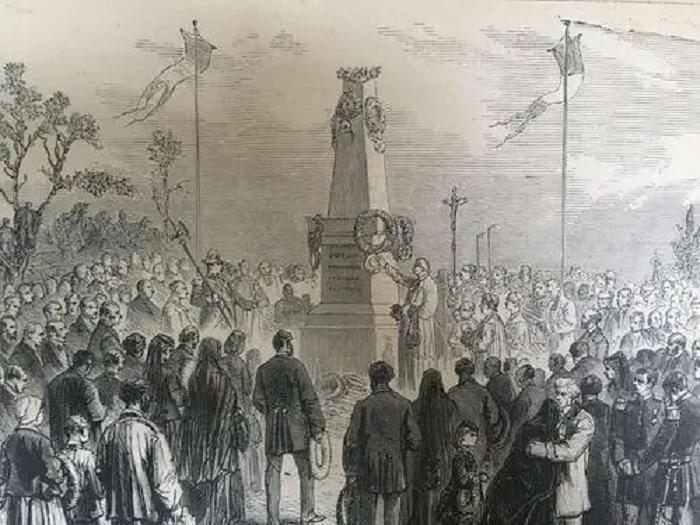 The History of the Paris Commune - iNEWS