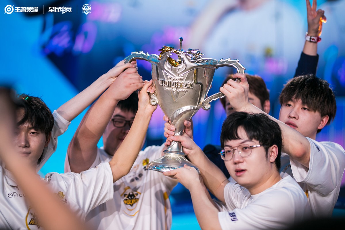 Interview after Chongqing Wolves KPL won the championship: the seven ...