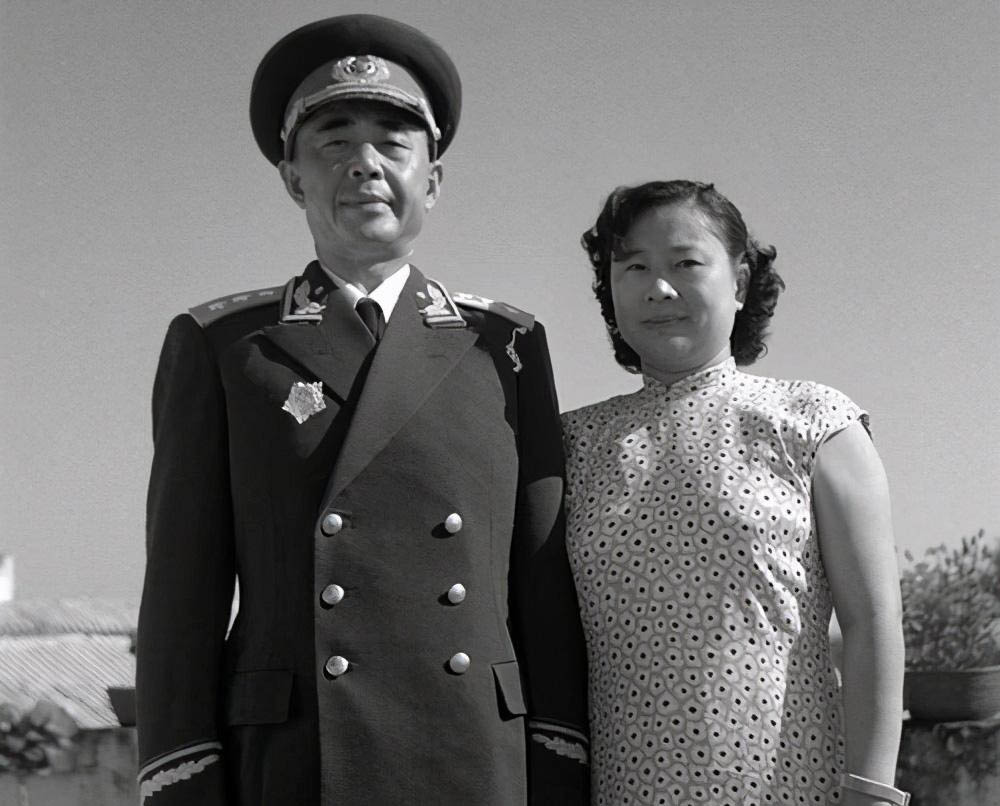 In 1974, in addition to Marshal Peng Dehuai, six other famous generals ...