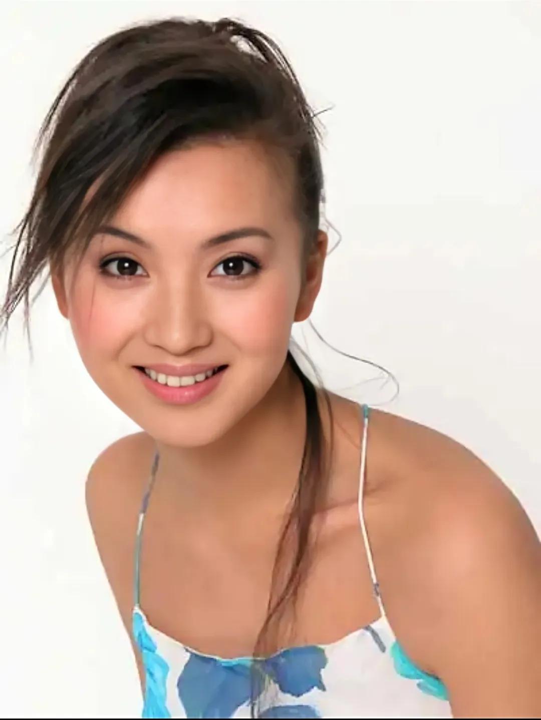 Heartthrob: Chen Hao's charming photos - iNEWS