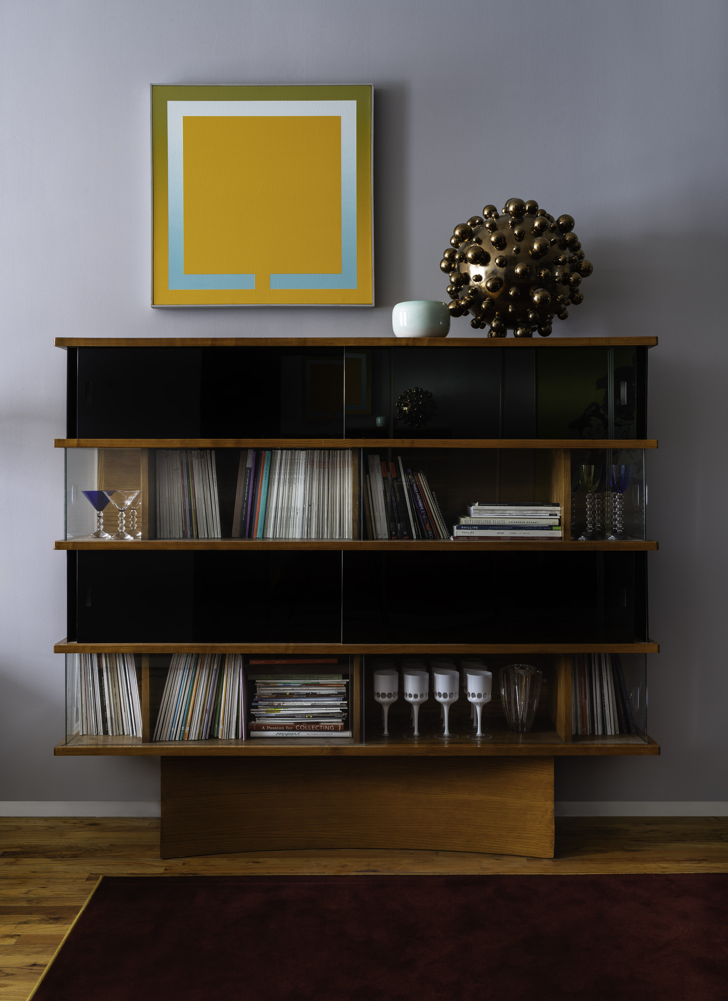 Interior designer RYAN LAWSON's colorful New York apartment - iNEWS